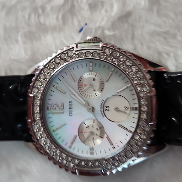 Guess | Accessories | Guess Watch Leather Band It Does Need A Batterie ...